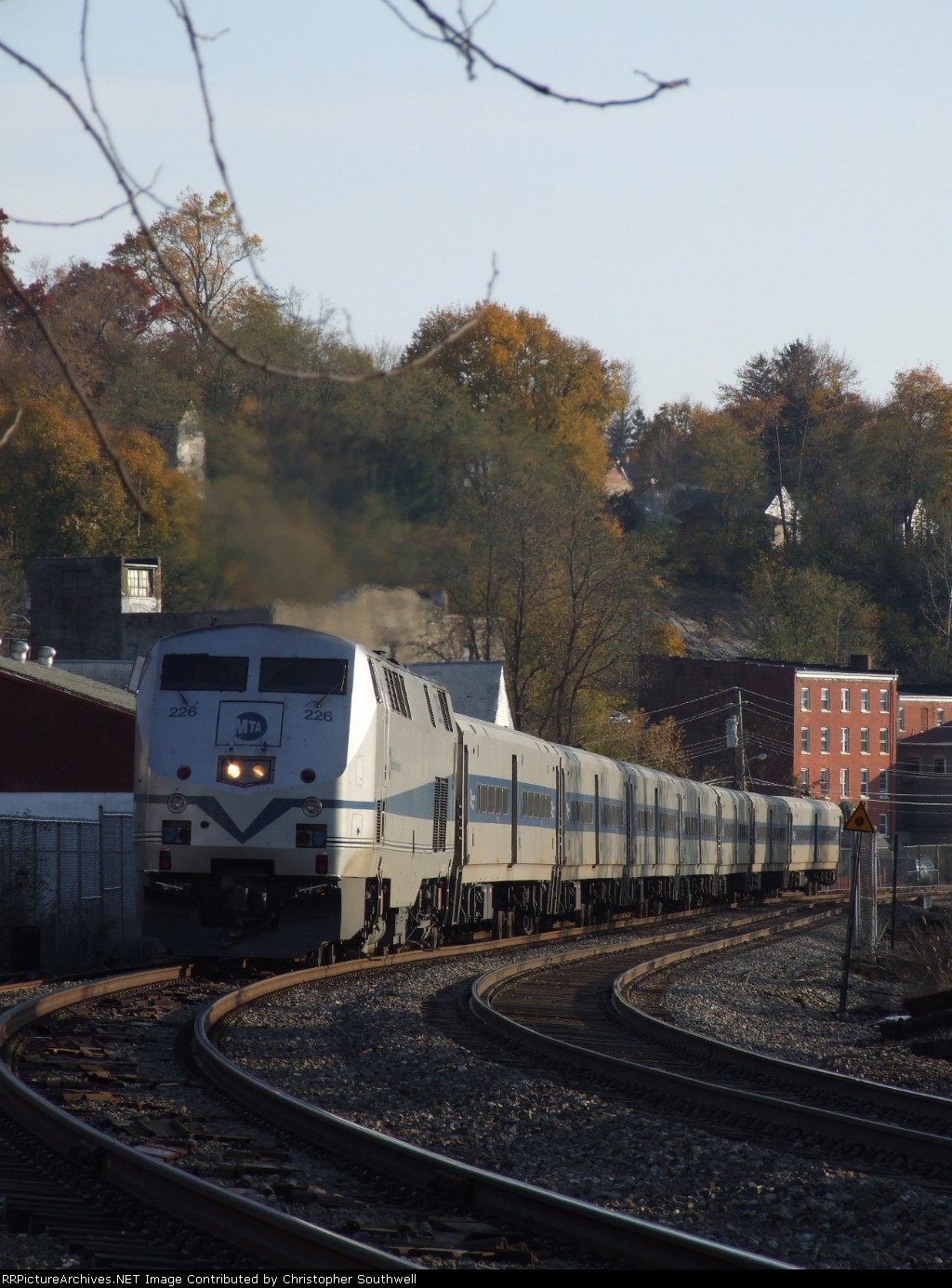MNCW 226 passes the old freight house